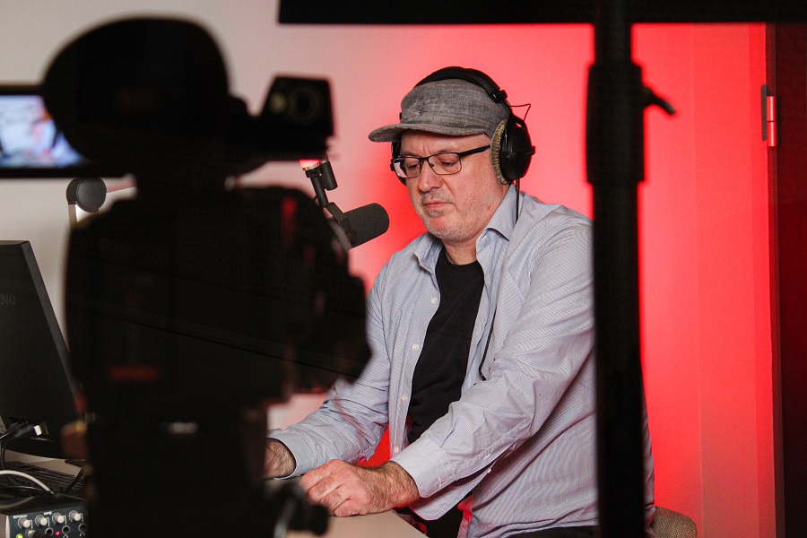 Vuco premijerno na HappyFMu: 'Novi singl je Vuco s početka karijere ...